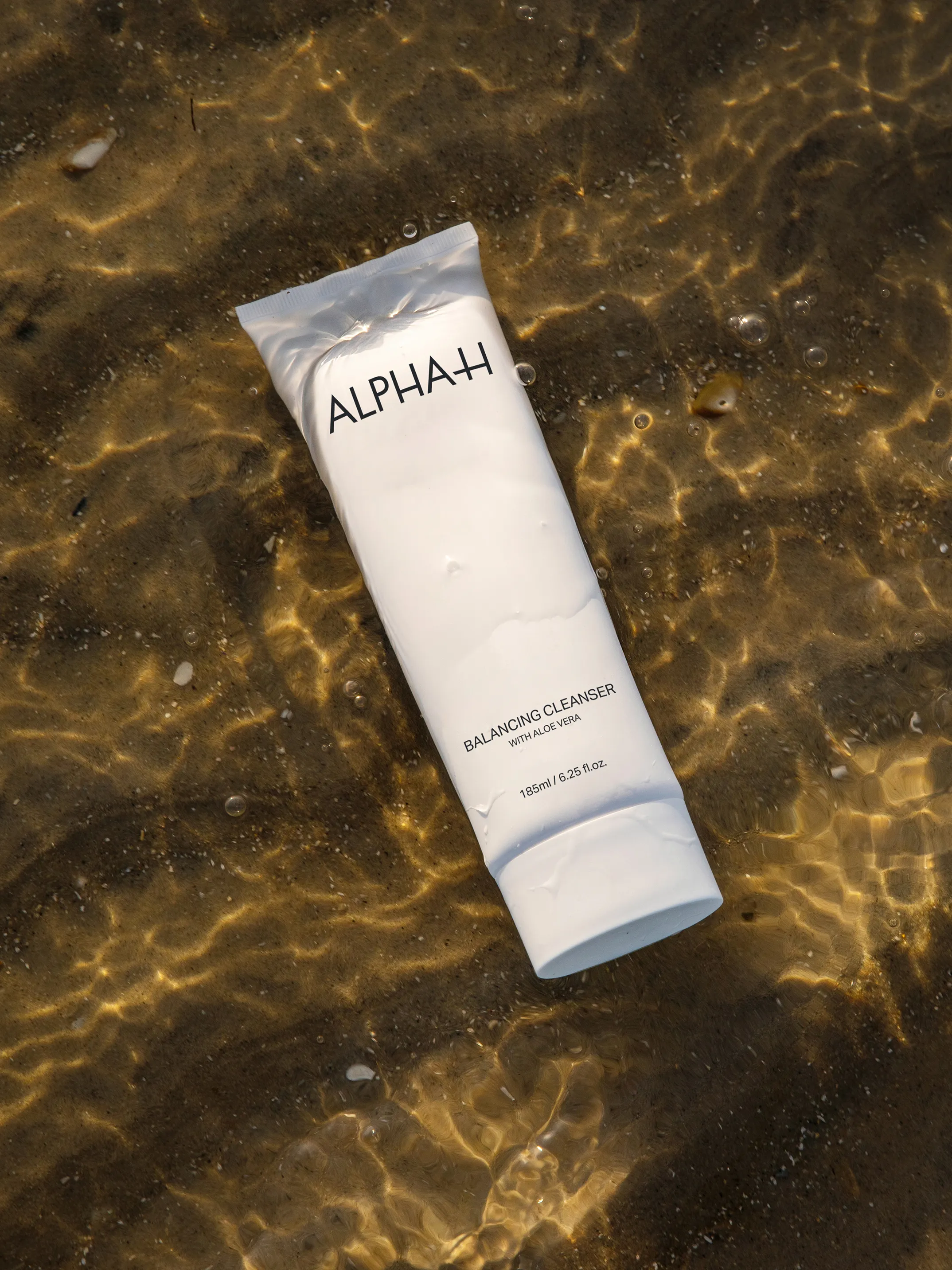 Alpha H Balancing Cleanser with Aloe Vera MECCA