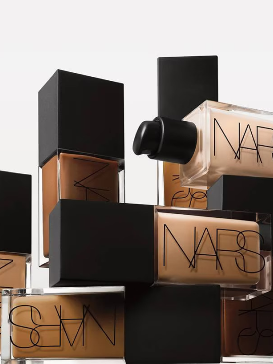 The Best Foundation for Your 20s, 30s, 40s & 50s | MECCA Memo