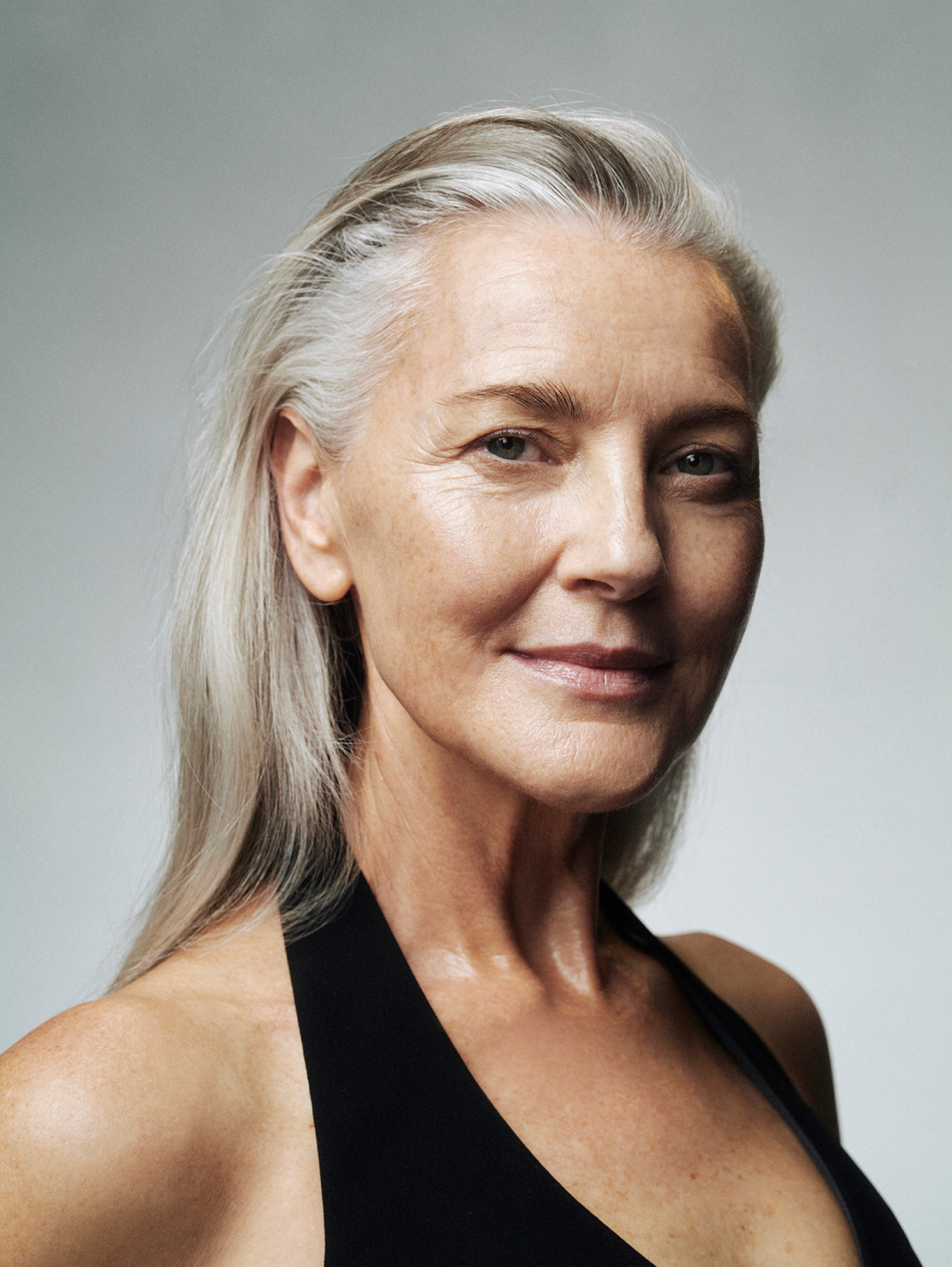 How To Transition To Grey Hair | MECCA Memo