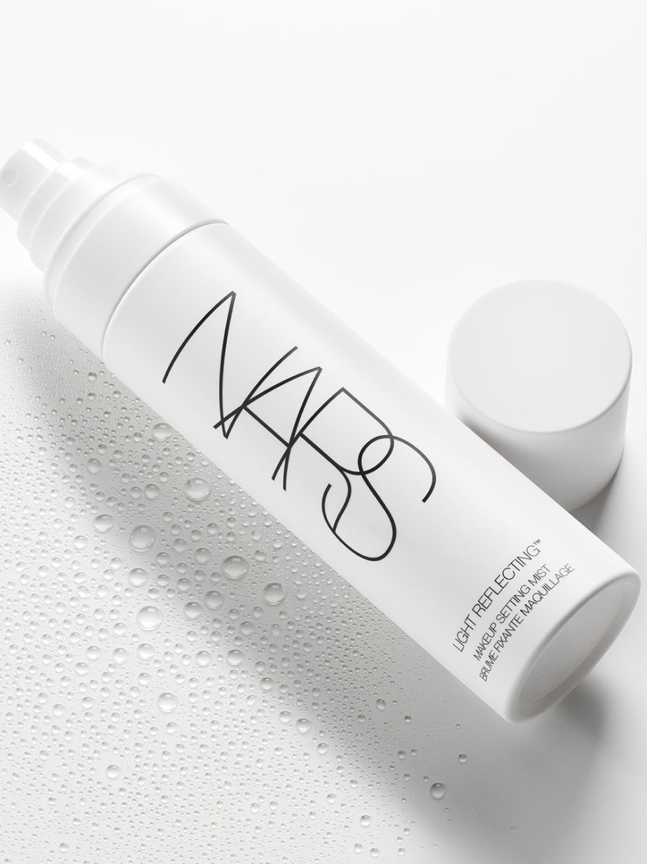 How To Look Glowy Not Sweaty This Summer | The MECCA Memo